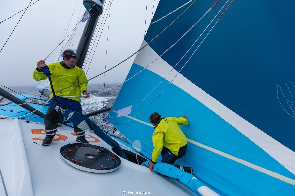 Guyader Race Ruyant en tête de la course