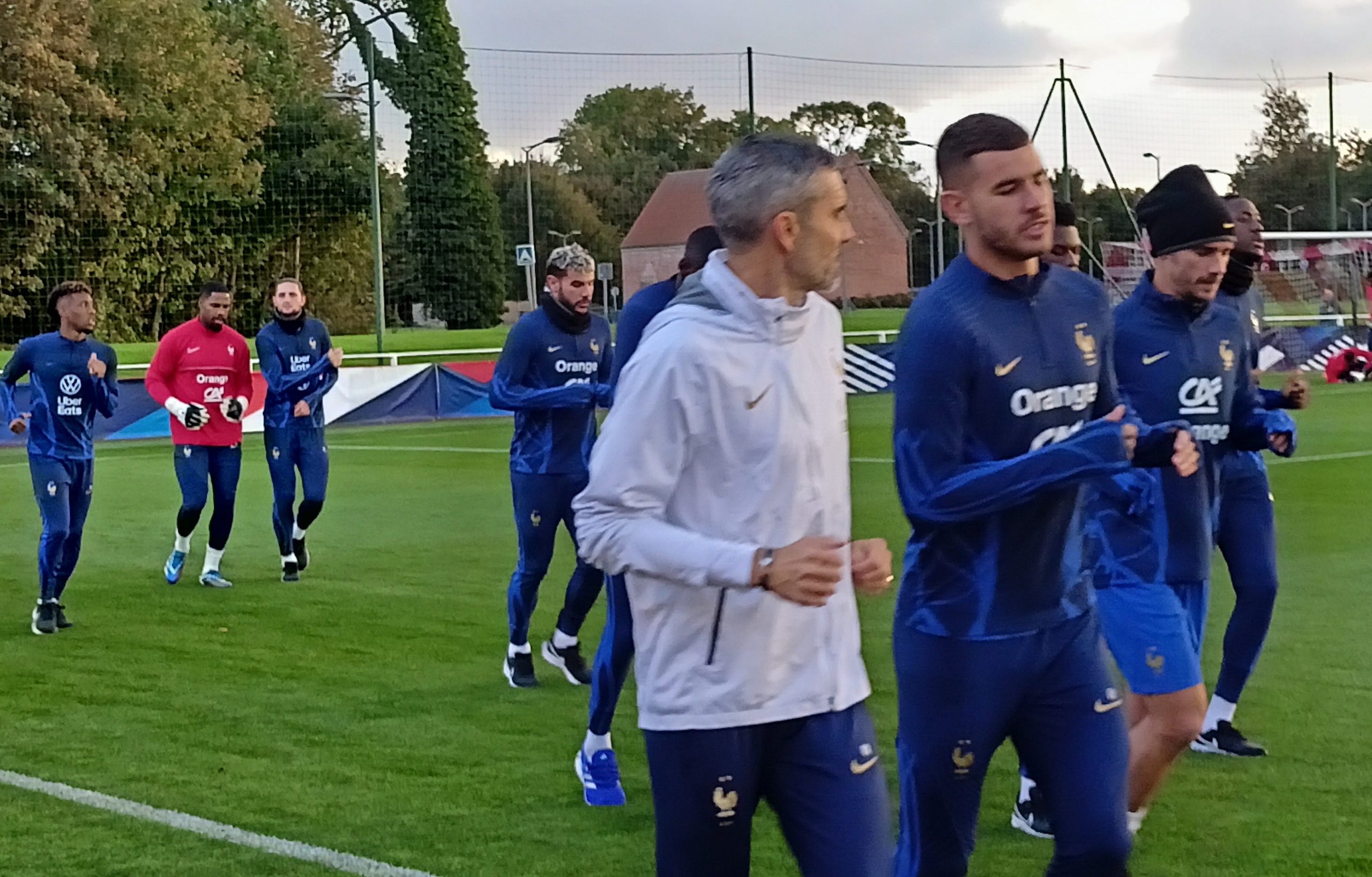 L'équipe de France à Luchin avant France-Ecosse