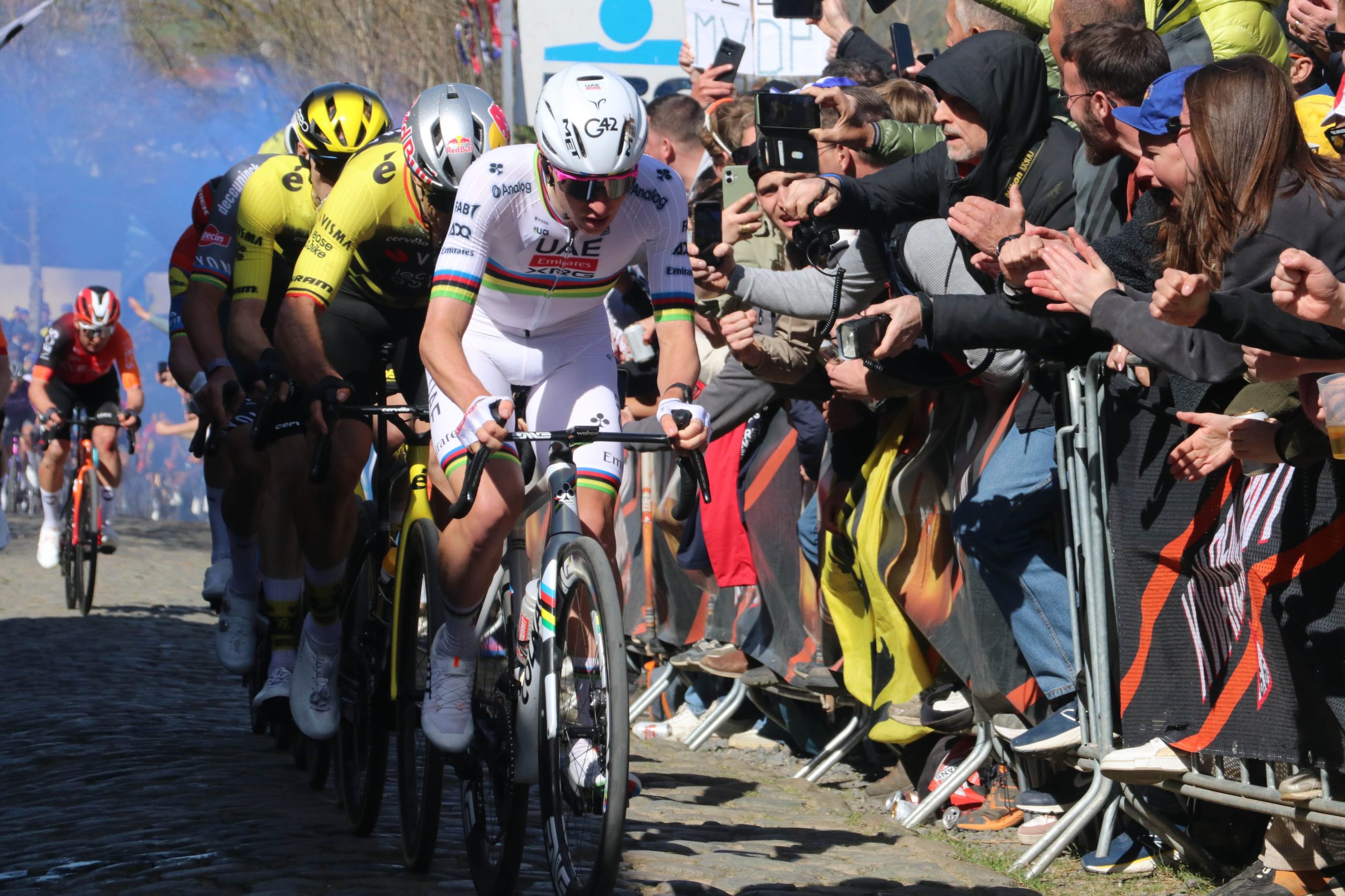 Tour des Flandres 2025 Pogacar vainqueur impressionnant